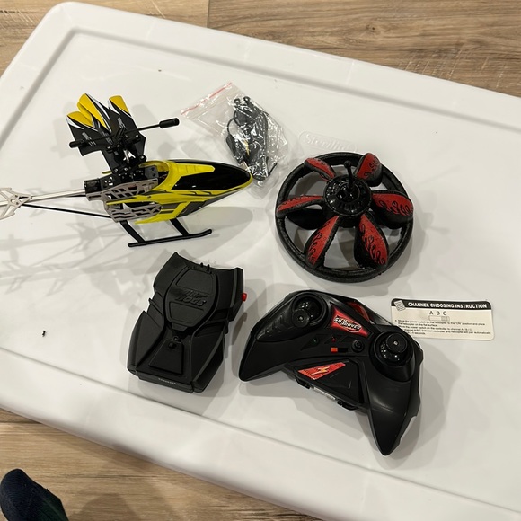 Toys | Set Of Sky Rover And Air Hogs Battery Operated Toy Helicopters ...